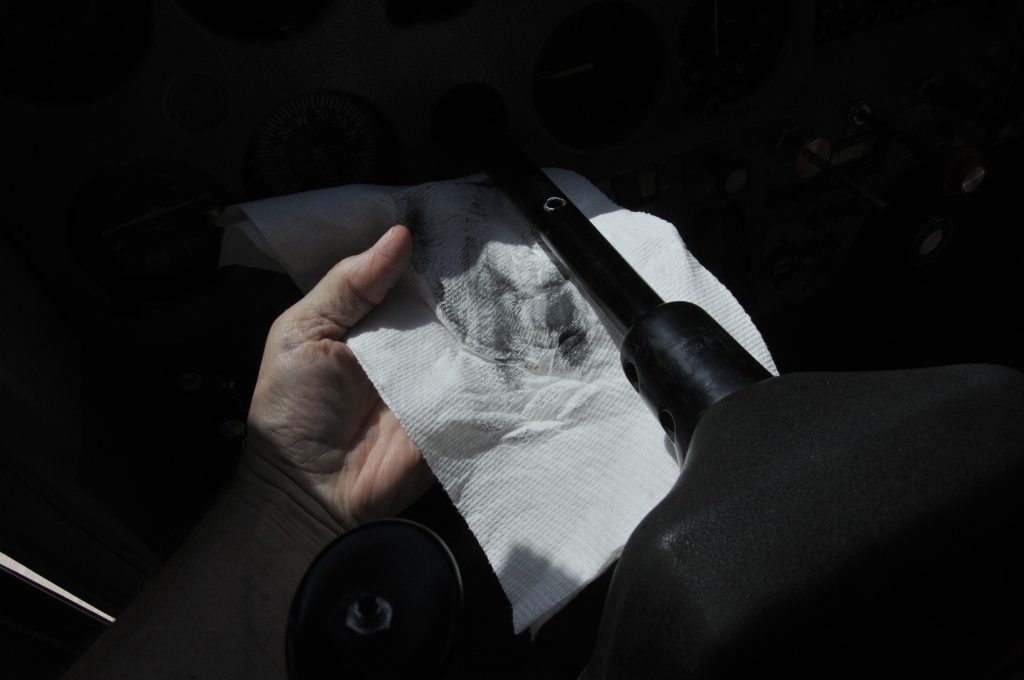 How to Clean Your Yoke Shaft | Cessna Owner Organization