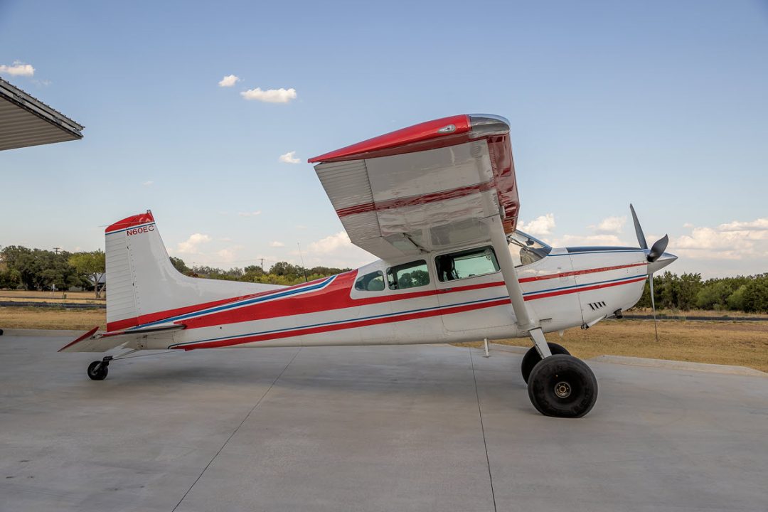 The All Around Skywagon: Zack Wright's Restored 1979 A185F Taildragger ...